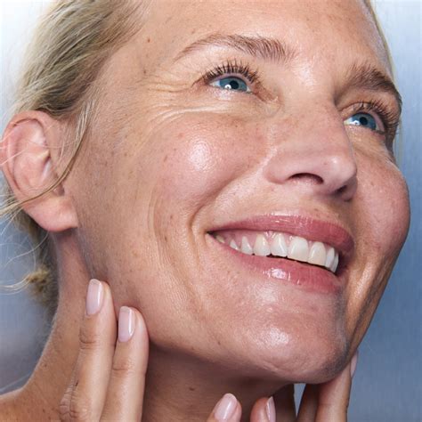 Hydrating Elixir Serum Trinny London