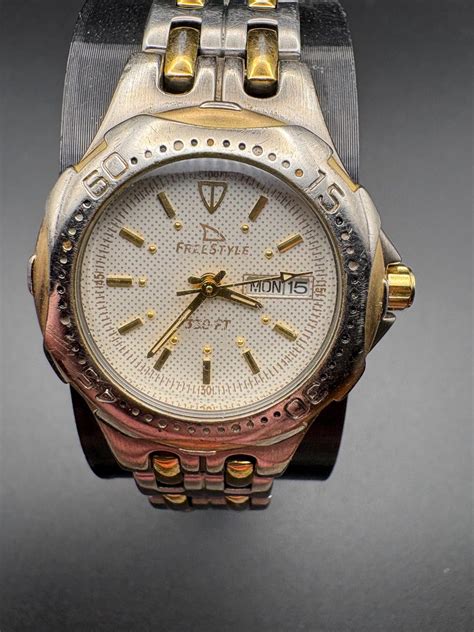 Vintage Freestyle Usa Two Tone Gold Silver Diver Watch Stainless Steel