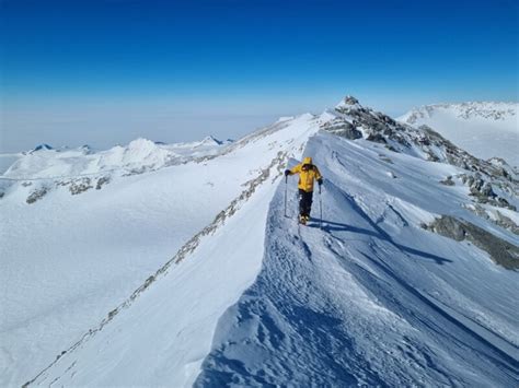 Vinson Massif Expedition Alpenglow Expeditions
