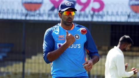 Irfan Pathan Baffled With Ashwins Return In Odis Just Before World Cup