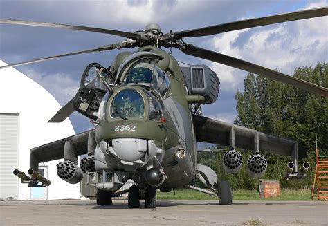 วอลเปเปอร์ ยานพาหนะ อากาศยาน เครื่องบินทหาร กองทัพอากาศ Mil Mi 24
