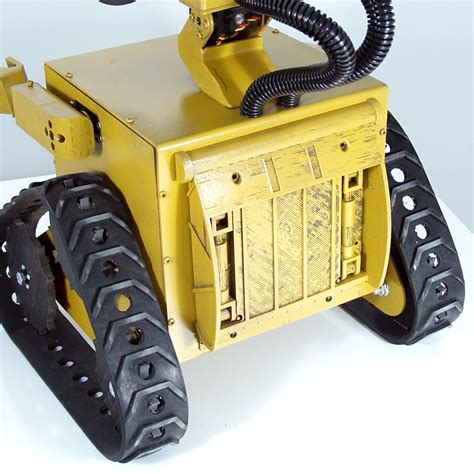 Tech Thursday 019 A Fun Tracked Robot With A Arduino Superdroid Robots