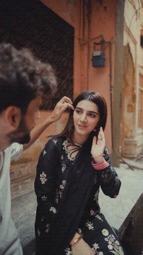 Pin By Falahforat On Engineering Girl👷🏽‍♀️ Female Engineer Engineering Girls Engineer Girl