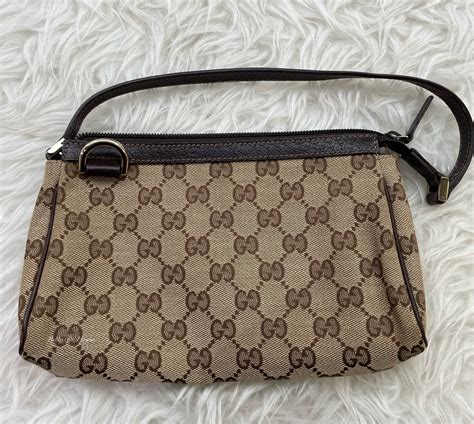 Gucci Pouch Luxury Bags And Wallets On Carousell