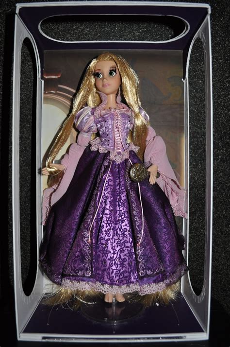 Disney Pixar Fanatics Disney Store Exclusive Limited Edition Rapunzel Doll