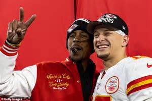 Pat Mahomes Sr And John Rocker In Angry Confrontation In New Orleans
