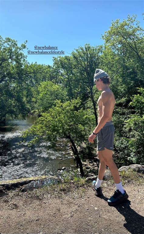 Dylan Hoffman Shirtless Body