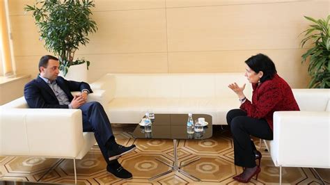 ზურაბიშვილის თქმით ნორმალური კომუნიკაცია აქვს ყველა მინისტრთან