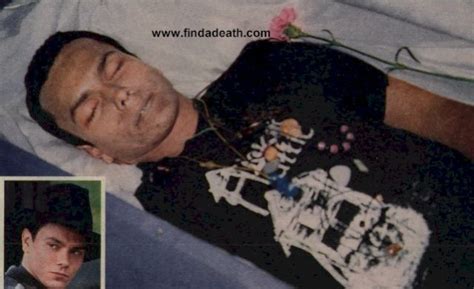 River Phoenix Funeral Casket Photos Of The Week 6 6 14