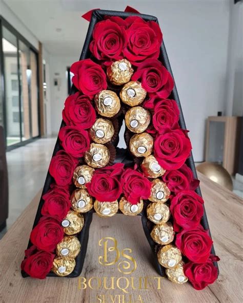 Bouquet De Letra Con Bombones Bouquet Sevilla