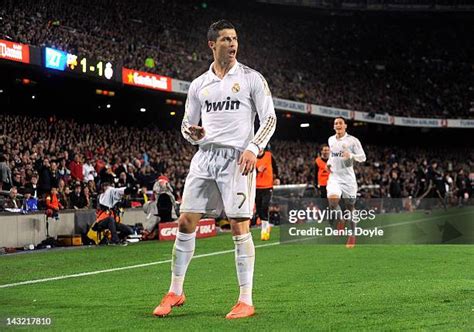 176 852 Cristiano Ronaldo Photos And High Res Pictures Getty Images