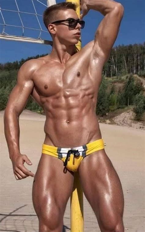 Muscle Guy And Speedo Houtex2019