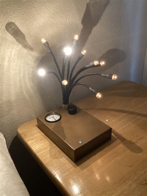 Retro Pico Powered Incandescent Lamp Raspberry Pi