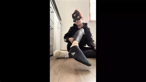 Are My Sweaty And Smelly Nylon Feet Driving You As Crazy As My Slave