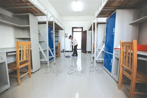 Hubei Polytechnic University