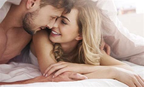 ហេតុផល ៥ យ៉ាង ដែល សិច ធ្វើ ឲ្យ អ្នក ស្អាត និង មាន ភាព ទាក់ទាញ