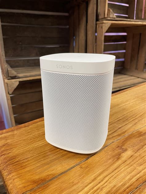 Sonos Speakers With Wall Mount 3 Pcs S18 One Gen 2 Ps Auction We Value The Future