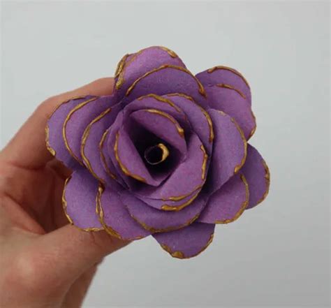 کاردستی گل کاغذی با آموزش ساخت برای نوجوانان