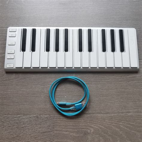 Cme Xkey Midi Keyboard 鍵盤 25 Keys 興趣及遊戲 音樂、樂器 And 配件 樂器 Carousell