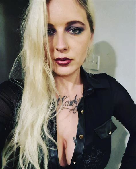 Tw Pornstars Pic Melody Pleasure Twitter Enjoy The Evening Xx Melody Pm