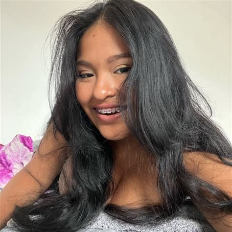 Rocio Eii Roci Threads Say More