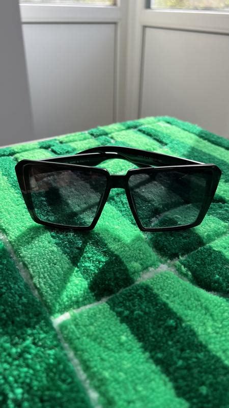 Окуляри сонцезахисні — ціна 30 грн у каталозі Сонцезахисні окуляри