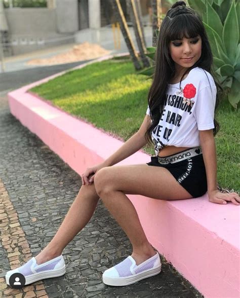 Pin de anna Pachelli em gaby Moda meninas pré adolescentes Garotas