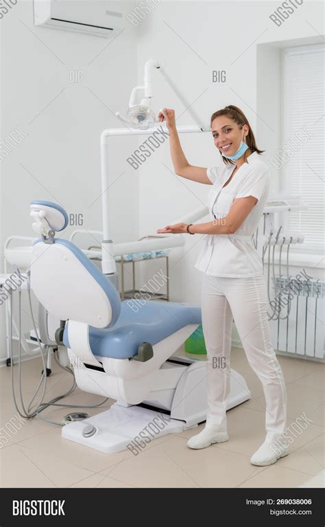 Beautiful Dentist
