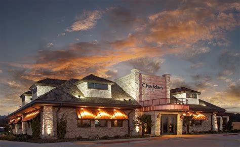 Careers Cheddars Scratch Kitchen