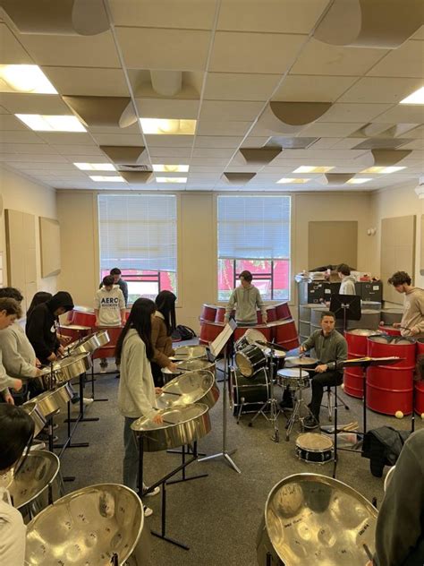 Freshmen Need Bigger Brains Why Music Class Should Be Required For 9th