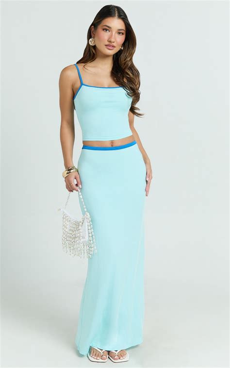 Alyssa Two Piece Set Contrast Cami Top And Maxi Skirt Set In Light