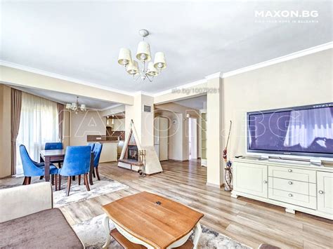 Стара Загора Стилна многоетажна тухлена къща Четириетажна и по голяма 450 кв м РЗП 387 кв м