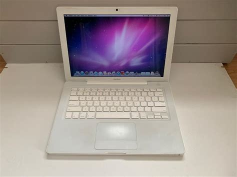 Apple Macbook Core Duo Snow Leopard Gb Memory Gb Hard Drive In Poole Dorset Gumtree
