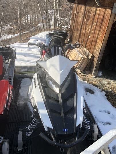 Alaskas List Snowmachines 2011 Polari