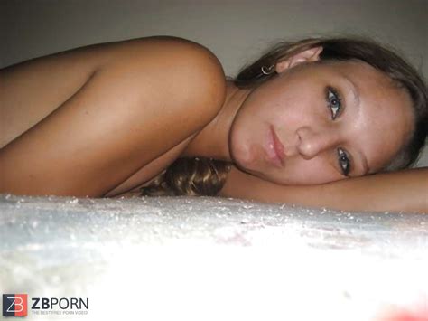 Pretty Platinum Blonde Deepthroating ZB Porn Pretty Platinum Blonde Deepthroating ZB Porn