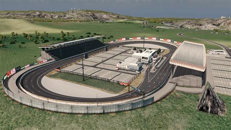 Oval Race Track