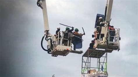 경찰봉 · 캡사이신…경찰 집회 · 시위 대응 수위 논란