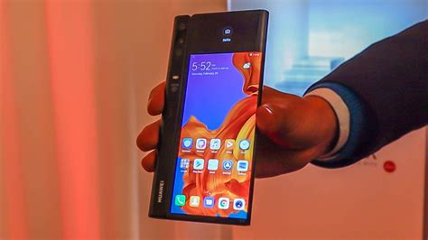 Huawei Foldable Phone Patent Reveals A Samsung Galaxy Fold Like Rival Techradar