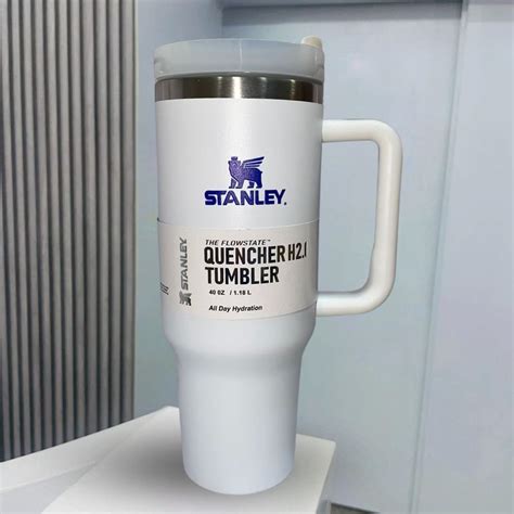 Termo Stanley Quencher Genérico 11 40 Oz Acero Inoxodable Blanco Con