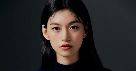 김도연 데뷔 첫 연극 애나엑스 출연…사교계 뒤흔든 매력적인 애나 변신