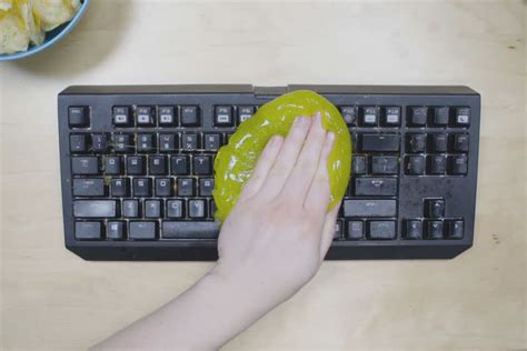 5 ways to clean your computer keyboard — Clarification Please