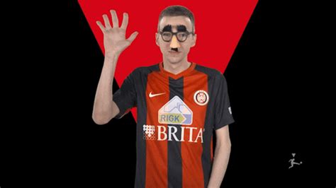 Funny Dress Gifs Get The Best Gif On Giphy