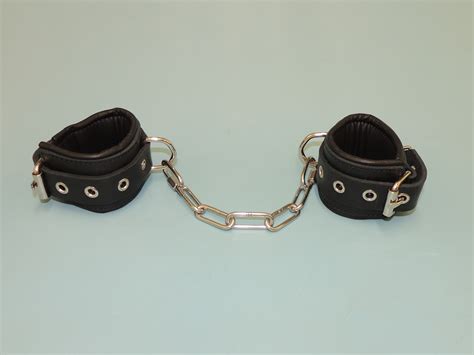 Padded Leather Wrist Cuffs Set Sinners UK
