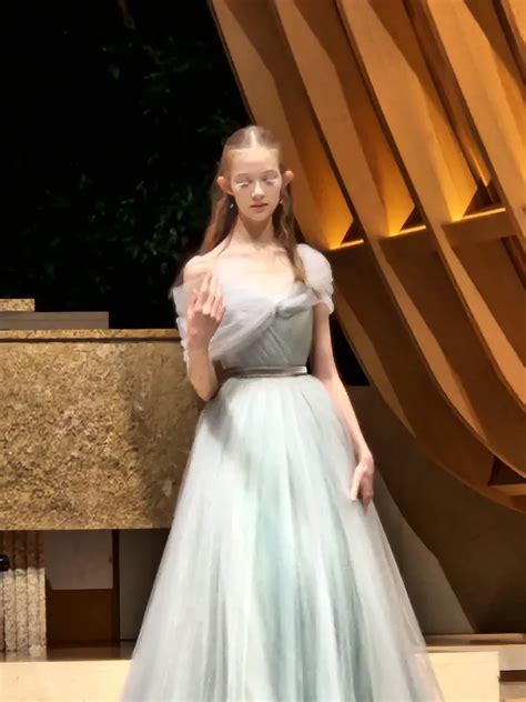 계절별 웨딩드레스 고르는 방법 다이렉트웨딩으로 스드메비용 스드메패키지비용 아끼기