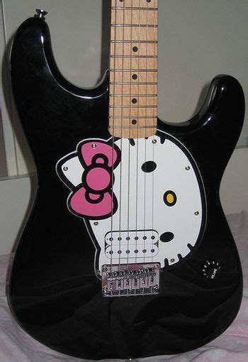 Guitar | Hello kitty items, Hello kitty wallpaper, Hello kitty guitar