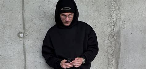 Pezet Powraca Z Nowym Albumem „muzyka Popularna” Poznaj Szczegóły