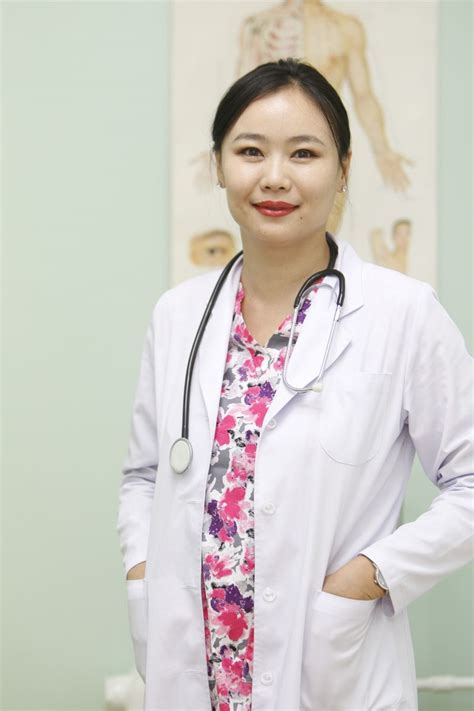 “Энэрэлт Манал” эмнэлэг багш нарт зориулсан эмчилгээ үйлчилгээндээ хямдрал зарлалаа Энэрэлт