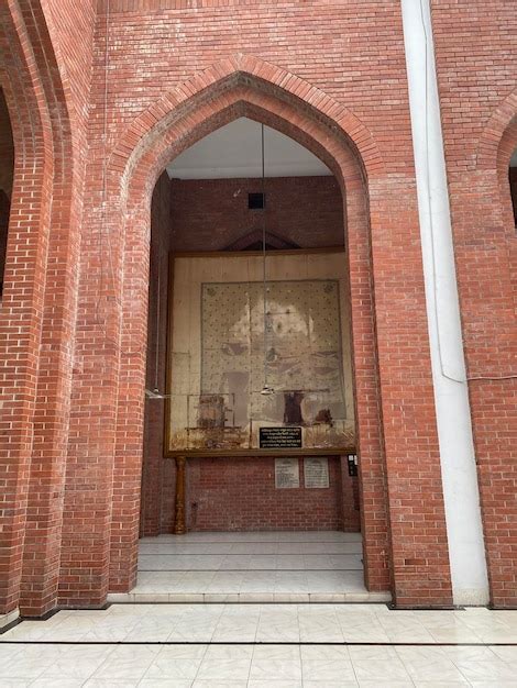 Premium Photo Bangladeshi Beautiful Mosque In Dhaka City Moshjid