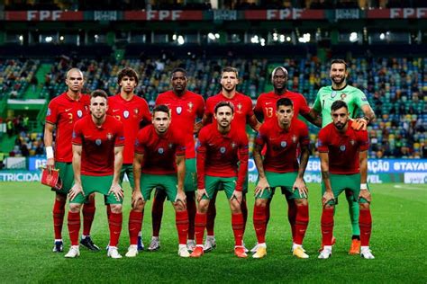 Pin De Nedale Em Portugal 🇵🇹 Em 2024 Seleção De Portugal Fpf
