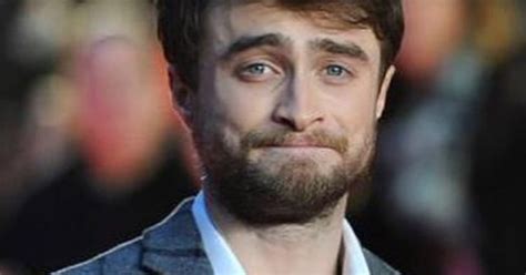 해리포터 다니엘 래드클리프 근황 수염 길렀네